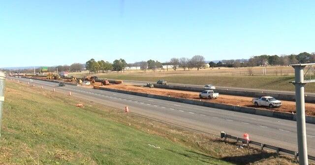 ALDOT: New temporary lane closures on I-565 needed for pothole paving ...
