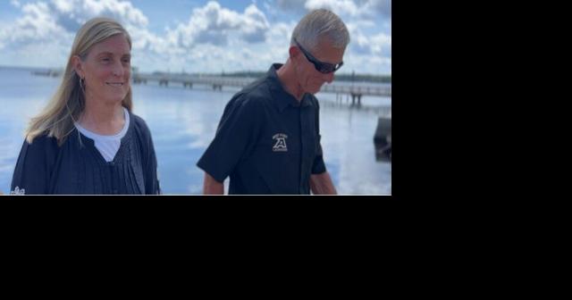 norm hooten biography