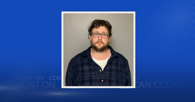 Decatur stabbing leaves one hurt, one jailed | News | waaytv.com