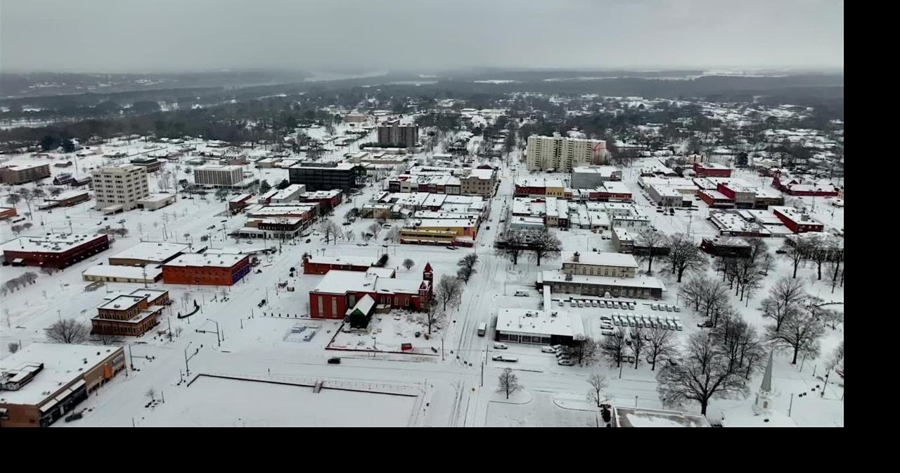 Drone video of Florence, Alabama, snow blanket | Video | waaytv.com