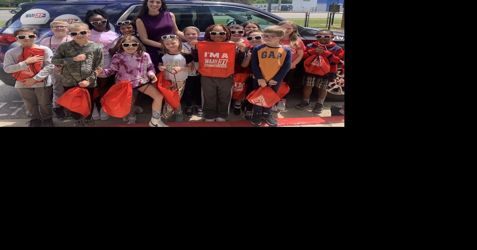 Windy weather day at Riverton Elementary School! | News | waaytv.com