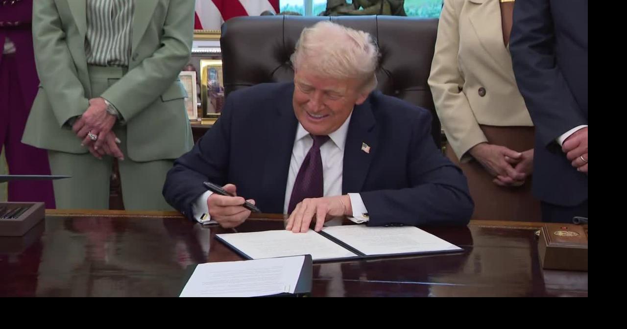 Donald Trump signs memorandum for Memphis task force | Video | waaytv.com