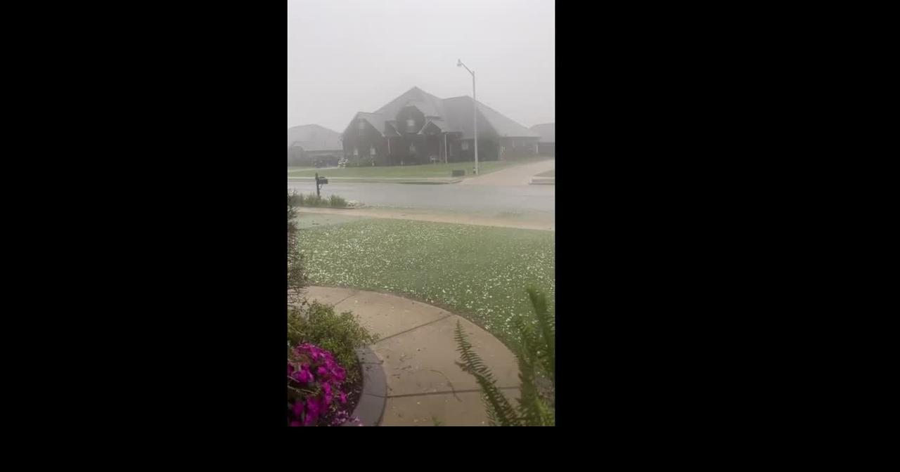 Hail in Athens on Sunday afternoon courtesy of The Turf Tamer | Video ...