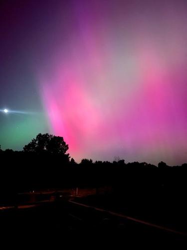 Aurora borealis visible in North Alabama | News | waaytv.com