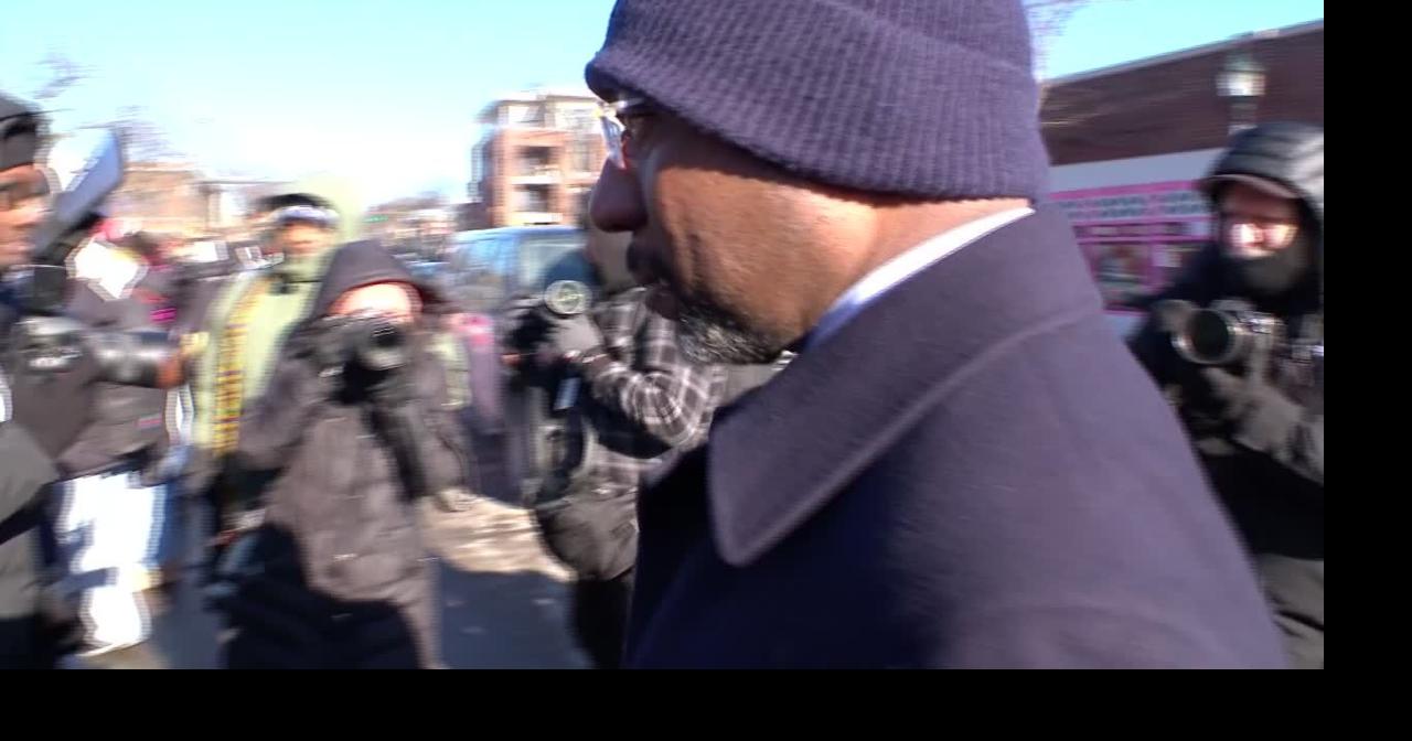 Sen. Raphael Warnock visits Alex Pretti memorial in Minneapolis | Video | waaytv.com