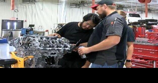 Skilled to Work: Advanced Automotive Technology Program | Athens ...