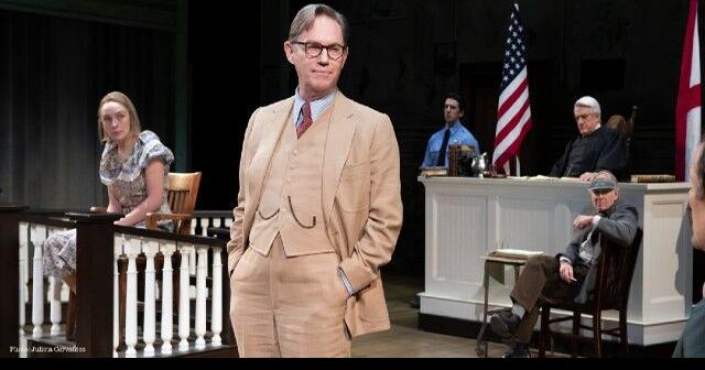 Beloved actor Richard Thomas performing in 'To Kill a Mockingbird' in ...