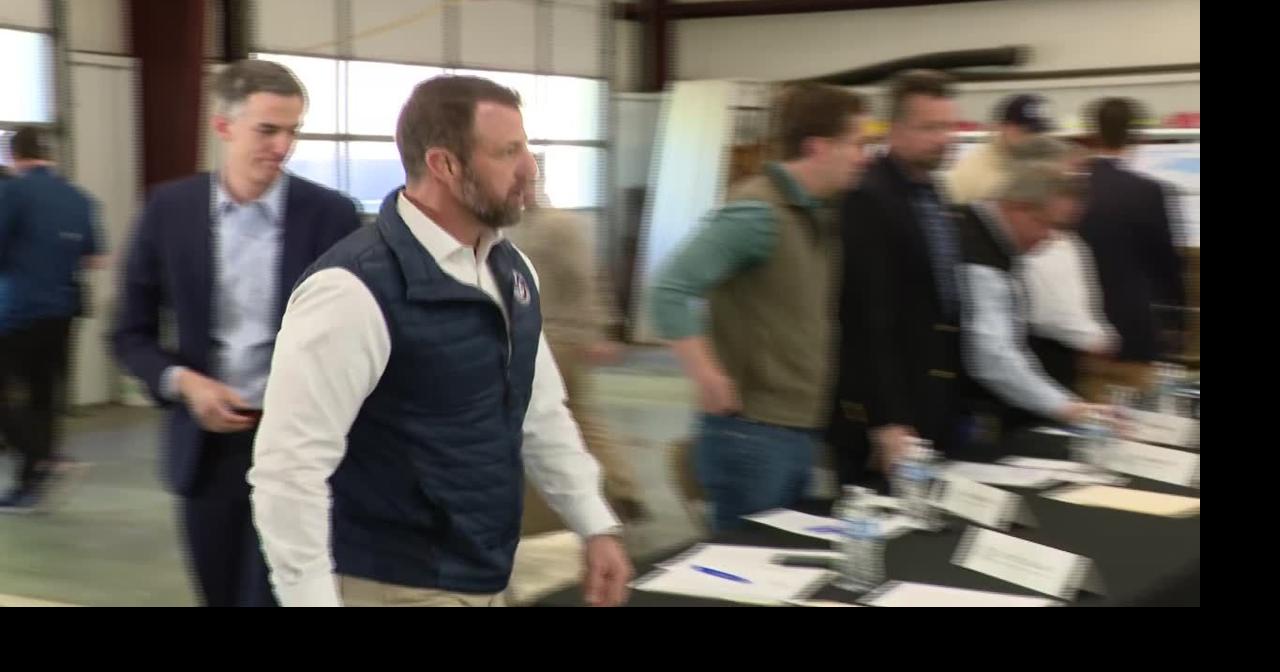 DHS Secretary Markwayne Mullin attends roundtable discussing disaster ...