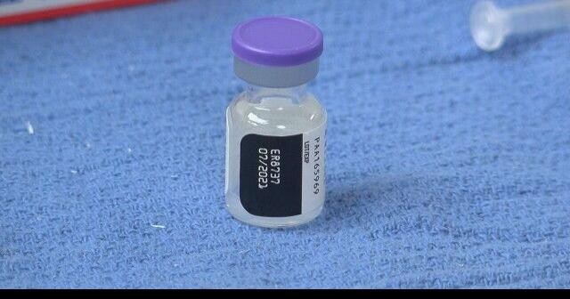 CDC expands Covid-19 booster recommendations to 16-and-17-year-olds ...