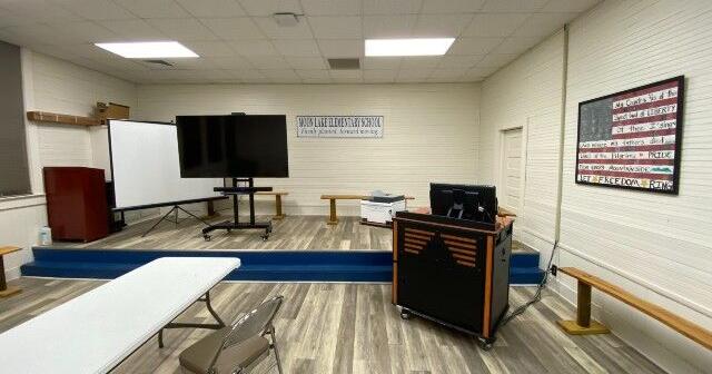 Mayor shares how $300,000 grant will help Mentone's Moonlake Elementary ...