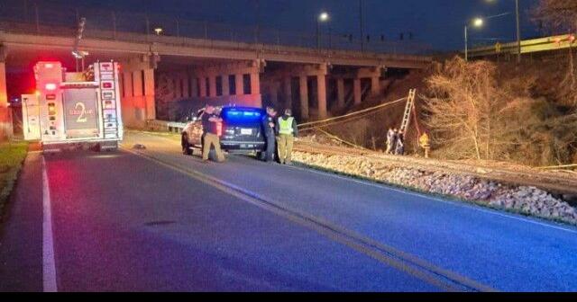 Fatal crash investigation in Florence | News | waaytv.com