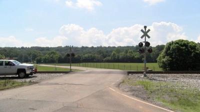 Woman killed after being hit by train in Scottsboro | News | waaytv.com