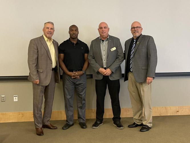 Celebrating North Alabama's ROTC, JROTC leaders | News | waaytv.com