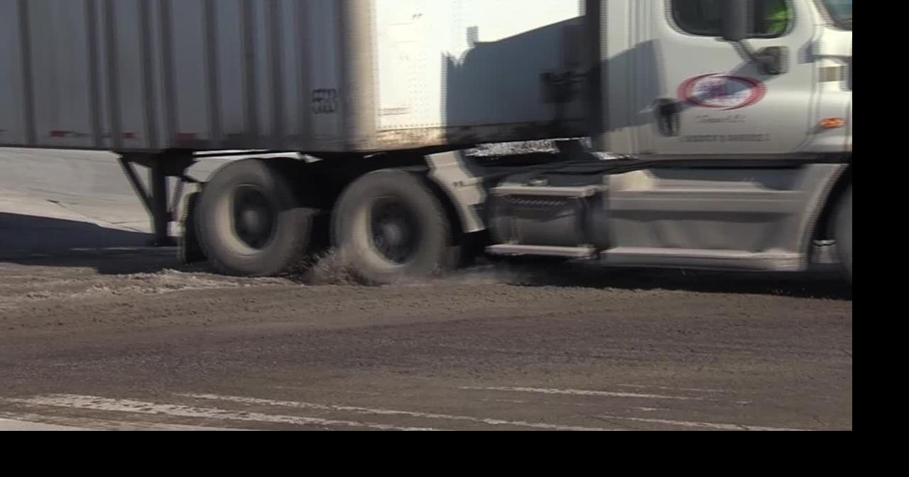 Pothole paradise | Drivers get a bumpy ride | News | wandtv.com