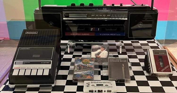 Illinois State Museum opens exhibit dedicated to Generation X | News ...