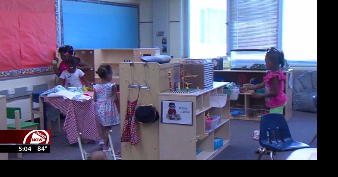 Illinois agency criticized for implementation of child care provider ...