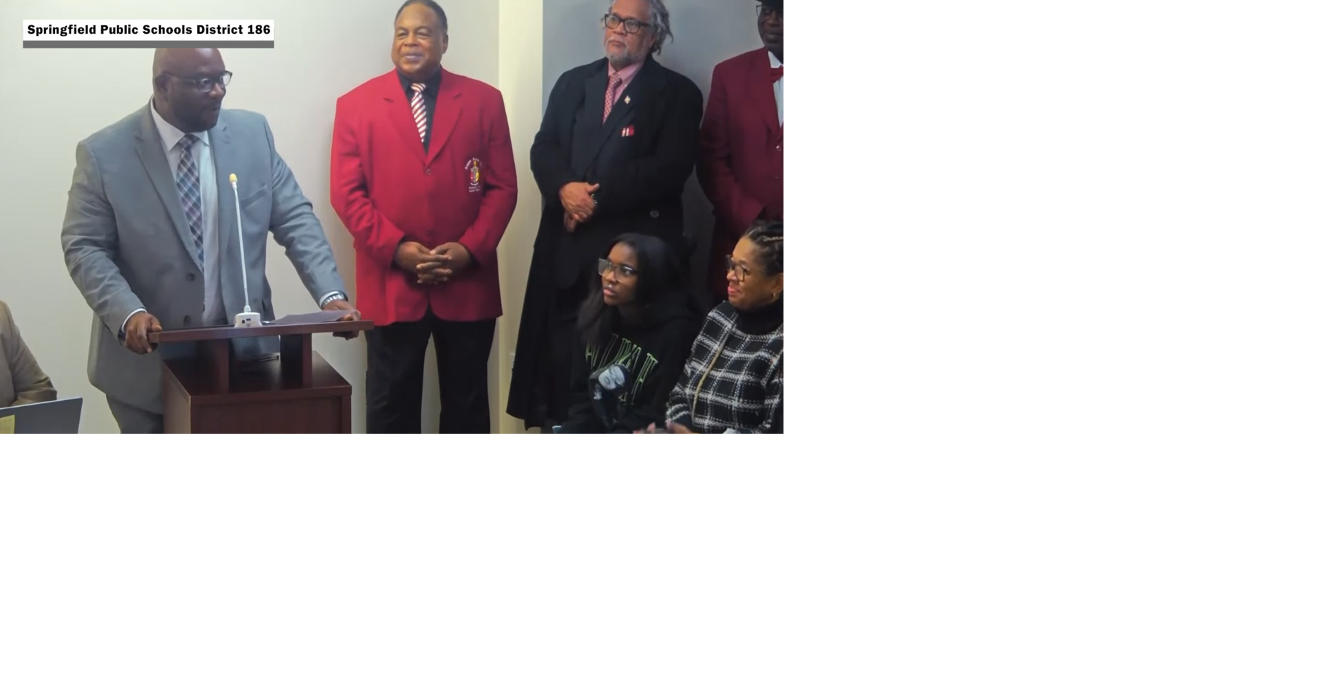 Springfield District 186 votes to approve new superintendent ...