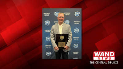 Lincoln Land Community College's Coach Ron Riggle receives 2024 NJCAA ...