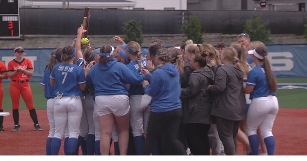 Millikin softball earns trip to NCAA Tournament final eight | Sports ...