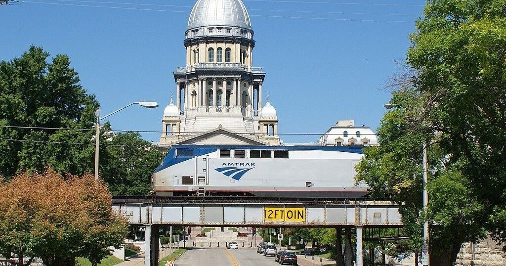 Decatur could feed high-speed Amtrak rail service | News | wandtv.com