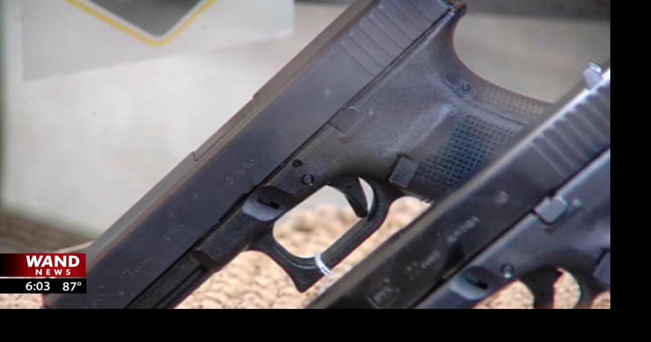 Bill on Pritzker's desk could improve due process for people with revoked, denied FOID cards ...