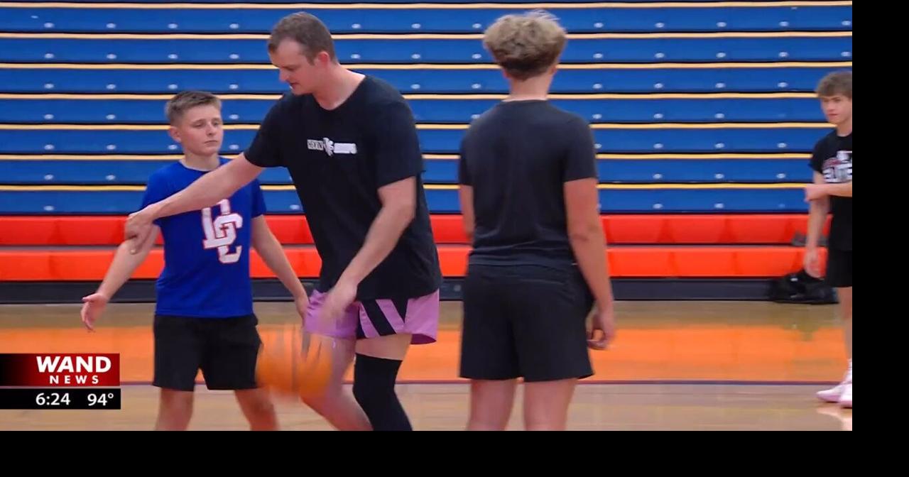 St. Teresa basketball trains with Brandon Heyen | Local Sports | wandtv.com