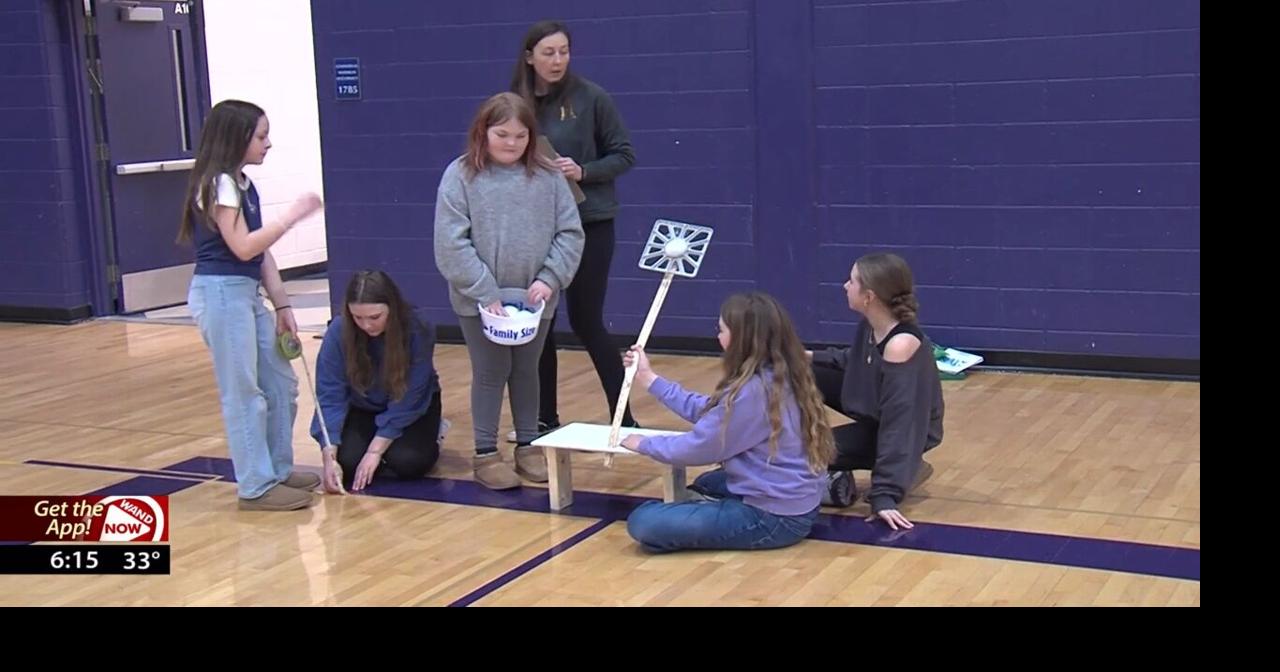 STEM Minute | Engineering winter fun one snowball at a time | News ...