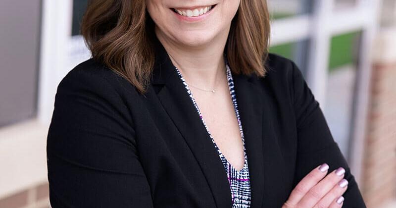 Shelbyville lawyer announces candidacy for Shelby County State's ...