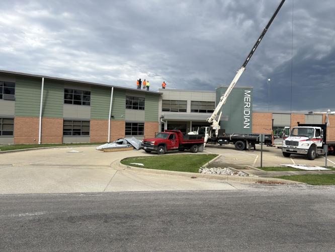 Severe weather knocks out power in central Illinois | Local News ...