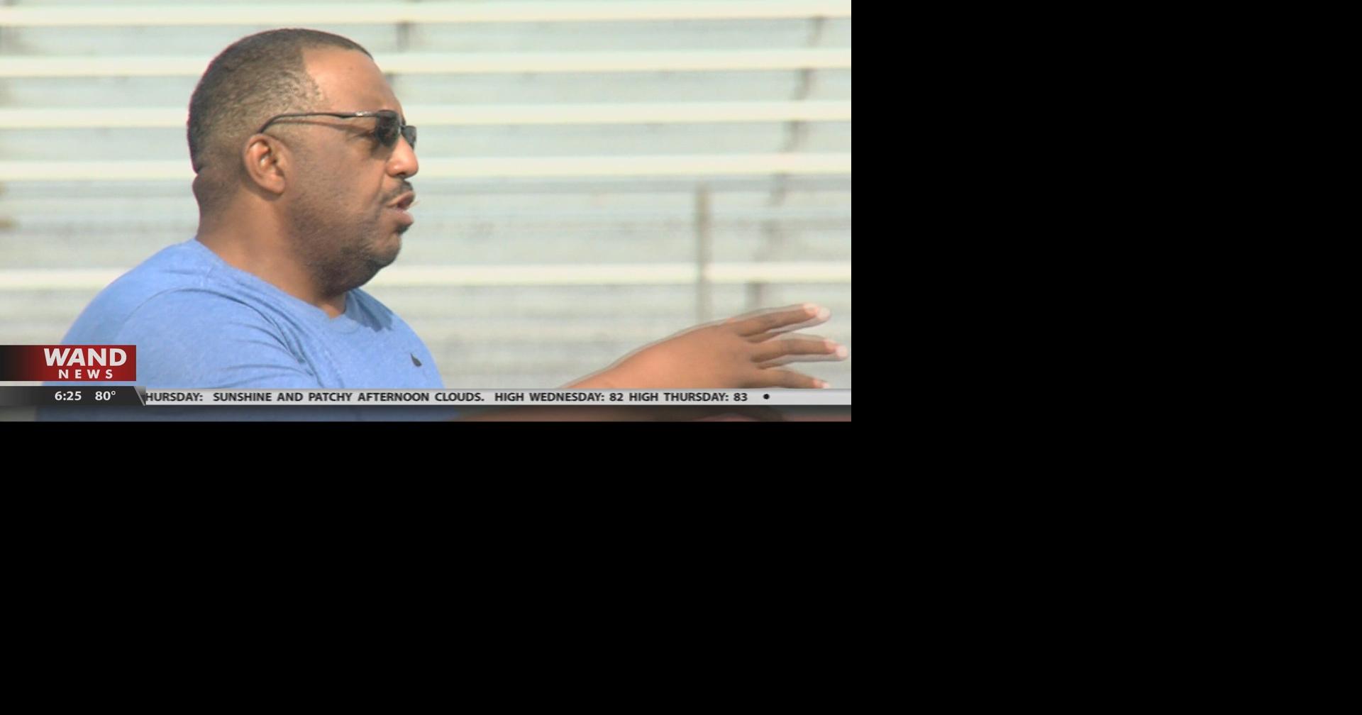 Dampeer visits Mt. Zion, talks about new rules that will be implemented ...