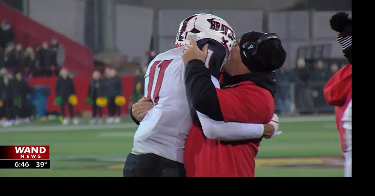 Mt. Zion advances to first football state title game behind 3 TD ...