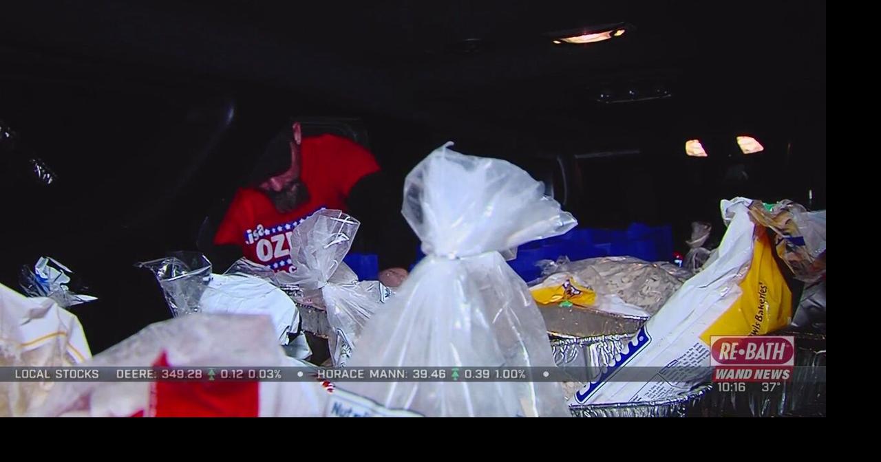 Sullivan couple donates Thanksgiving feast to 13 families | News ...