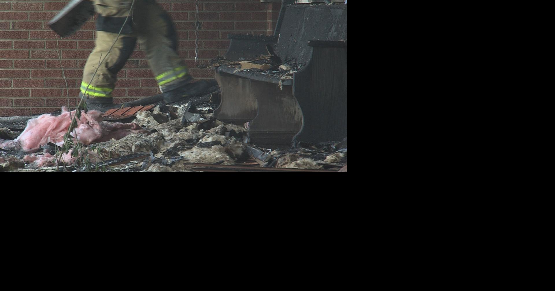 Tolono Fire Destroys Home, Sends Resident to Hospital | News | wandtv.com