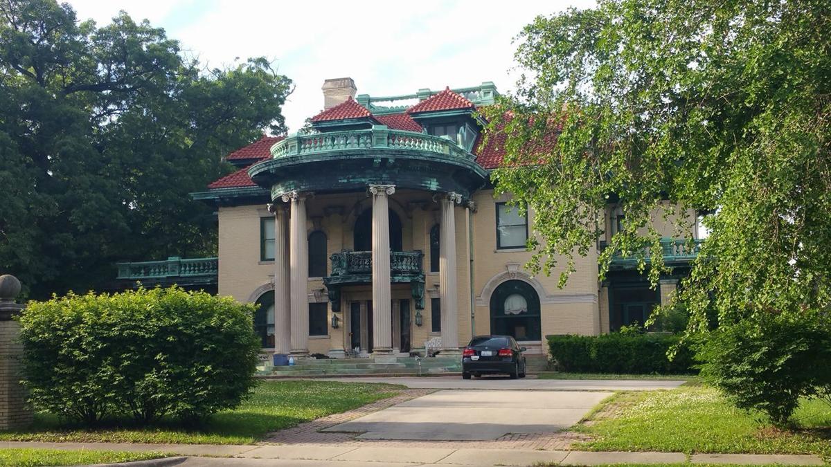 Historic mansion up for auction | Top Stories | wandtv.com