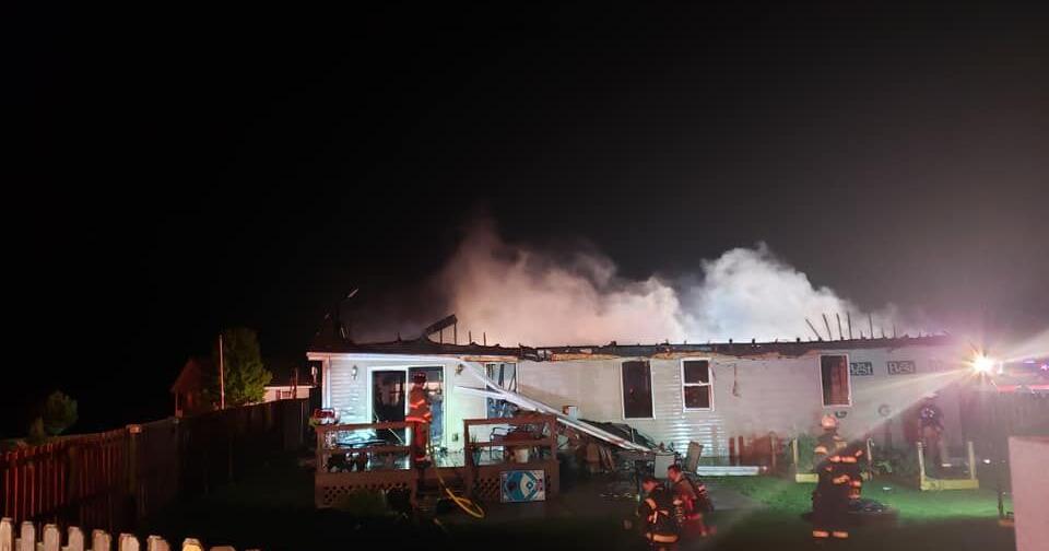 Several fire crews battle residential fire in Maroa | News | wandtv.com