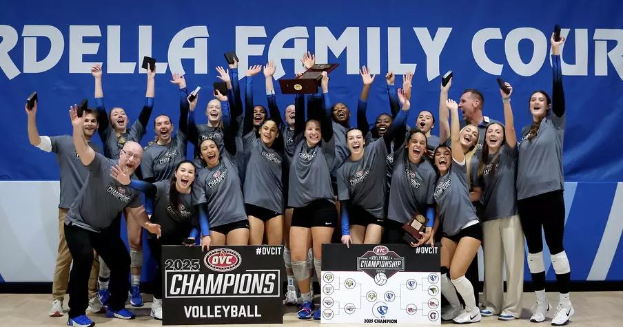 Eastern Illinois wins OVC Volleyball Tournament title | Local Sports ...
