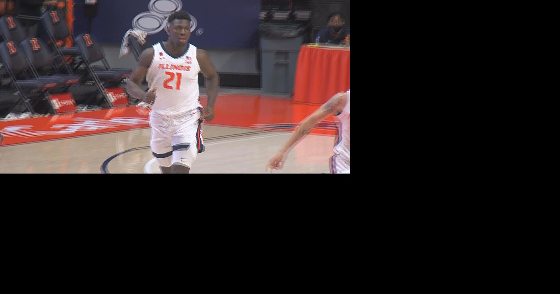 Kofi Cockburn announces he'll return to Illinois after being in the ...