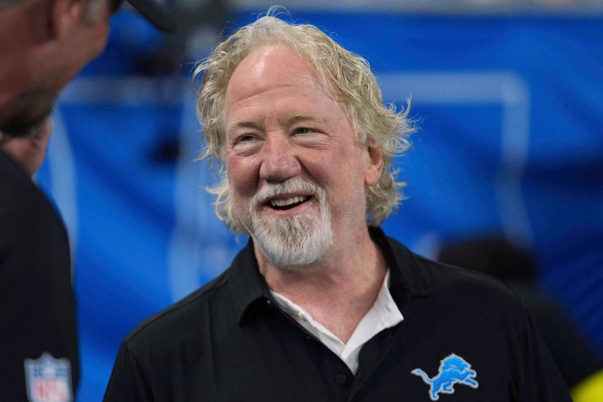 'West Wing' actor Timothy Busfield released from New Mexico jail ...