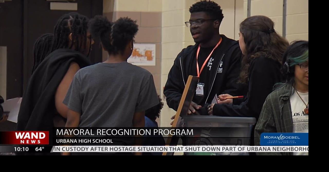 Urbana mayor recognizes students for volunteer work | Community ...