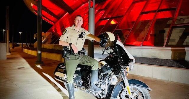 Gov. Pritzker orders flags to be flown at half-staff in honor of fallen ...