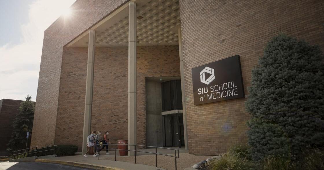 SIU Medicine releases statement on death of Earl Moore Jr. | News ...