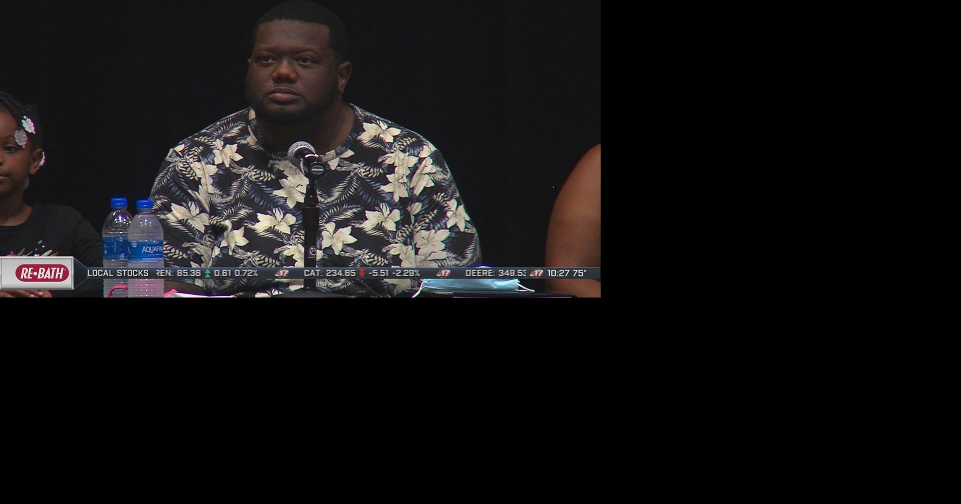 Moe Dampeer officially introduced as Eisenhower's new head football ...