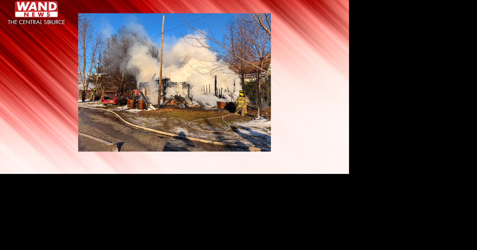 3 people displaced after fire destroys home in Coles County | Local ...