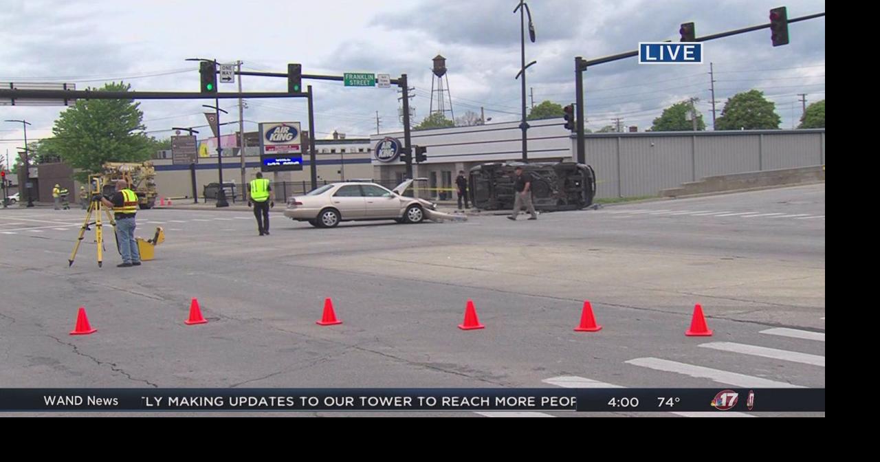 Vehicle flipped in downtown Decatur crash | News | wandtv.com