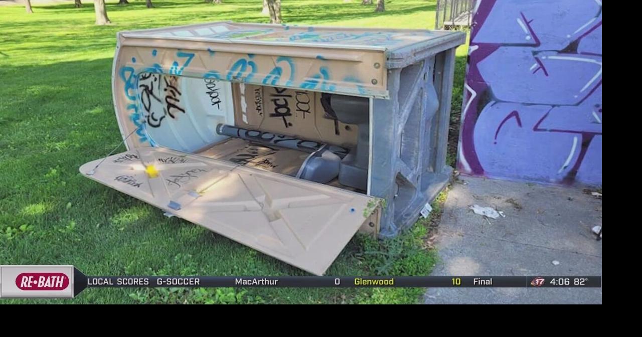 Graffiti found in Champaign parks | News | wandtv.com