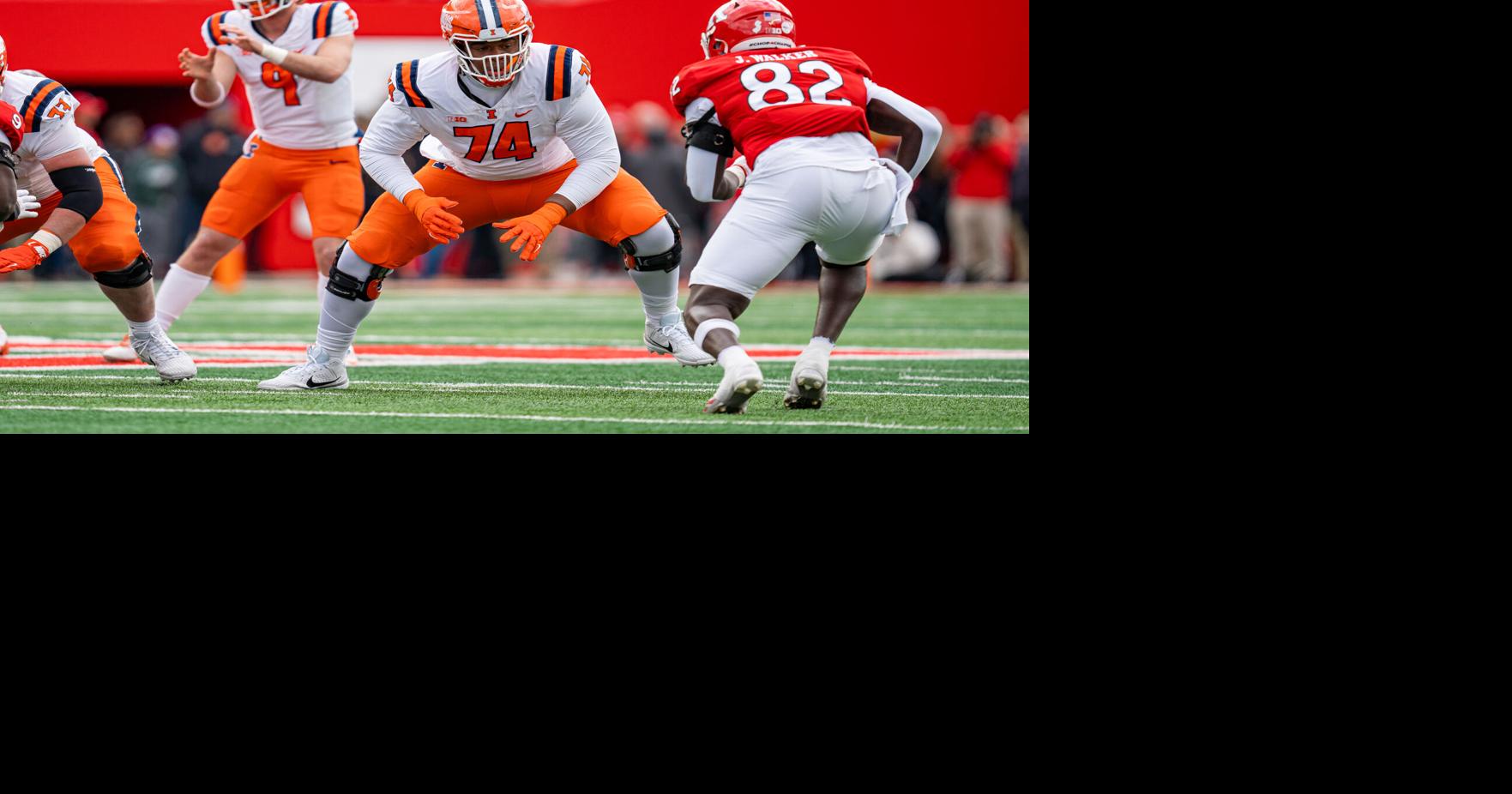 All-Big Ten Left Tackle J.C. Davis to Return to Illinois in 2025 ...