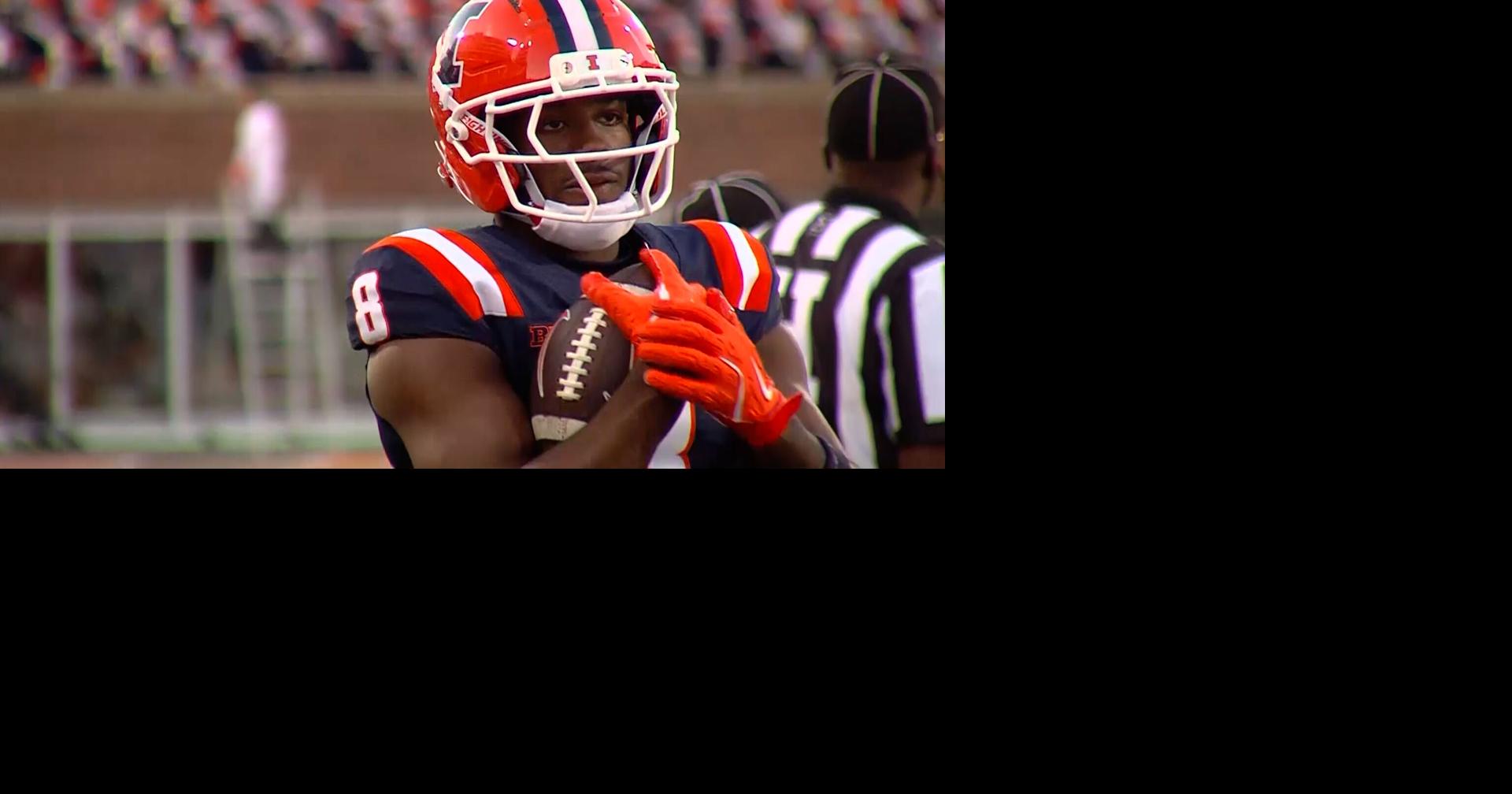 Malik Elzy parts ways with Illini football, enters transfer portal ...