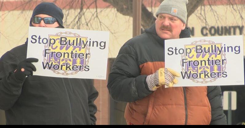 Communications of America union members protest unfair working ...