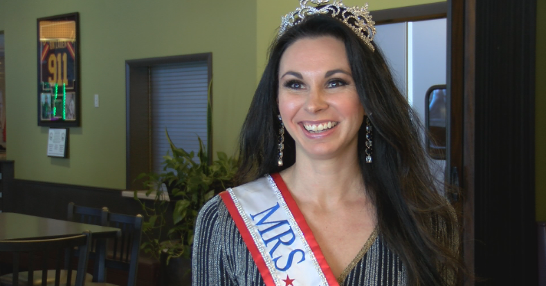 Mrs. Wisconsin America joins American Legion to deliver meals to ...