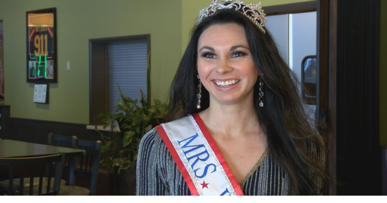 Mrs. Wisconsin America joins American Legion to deliver meals to ...